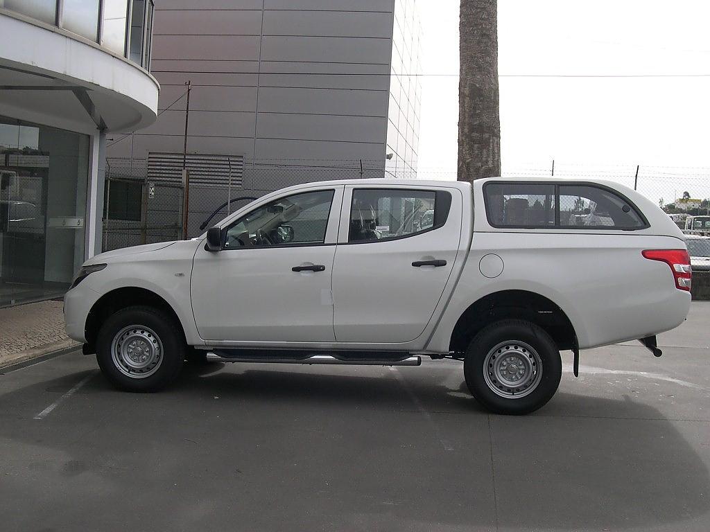 Hard Top Fiat Fullback Doublecab, včetně oken - Spoilercentrum - online ...